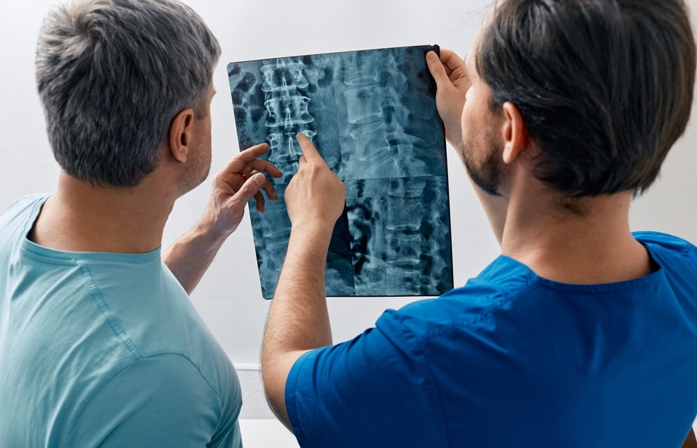 Symptoms of a Spinal Cord Injury After an Accident